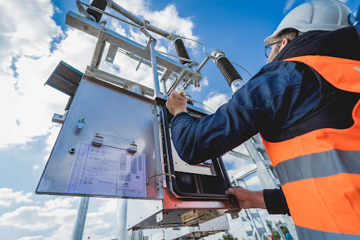 What Is a Catenary System, and What Are Its Benefits? | MAC Products